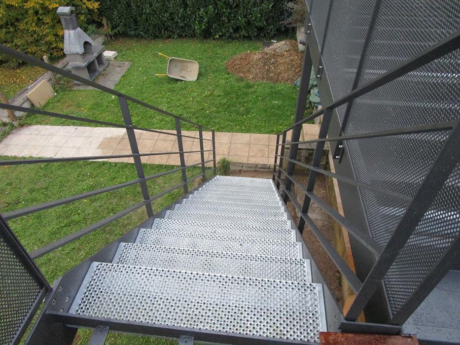 Escaliers en métal - Escaliers extérieurs
